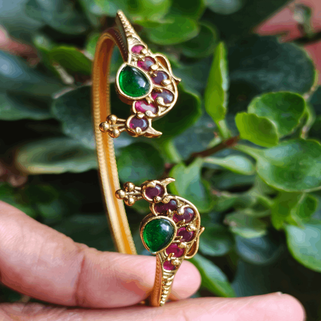 Parrot kada (Ruby green kemp) - Harshianbu Jewellery